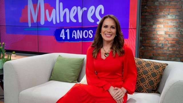 Glória Vanique é oficializada no 'Mulheres'; relembre apresentadoras do ...