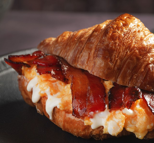 Dia do Croissant: veja onde provar delícias em SP e no Rio