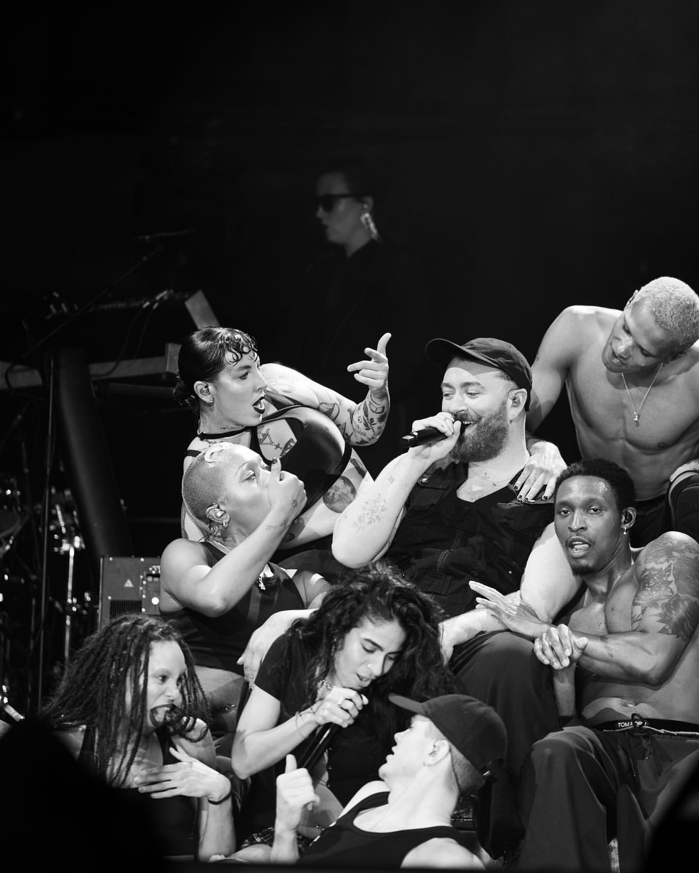 Sam Smith publica fotos de show em São Paulo: 'Sonho que se tornou ...