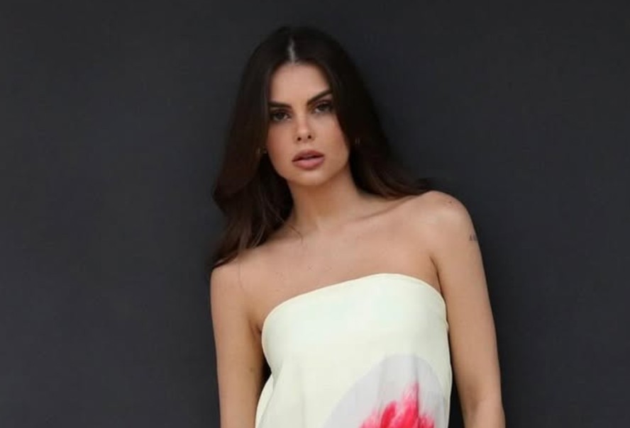 Mãe de filha do Neymar, Amanda Kimberlly exibe barriga chapada com ...