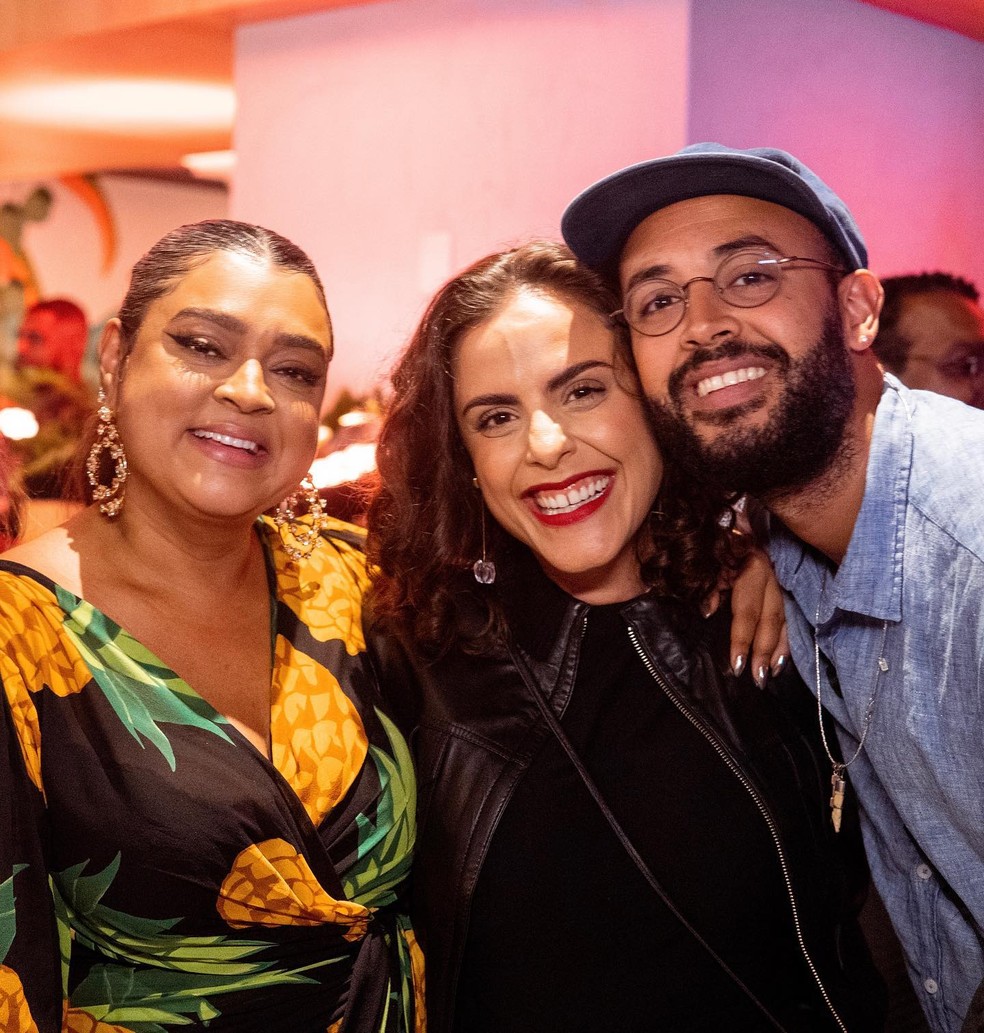 Preta Gil mostra cliques inéditos da família em homenagem ao irmão