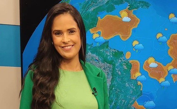 Grávida, jornalista Elaine Cristina Santos, da TV Canção Nova, morre ...