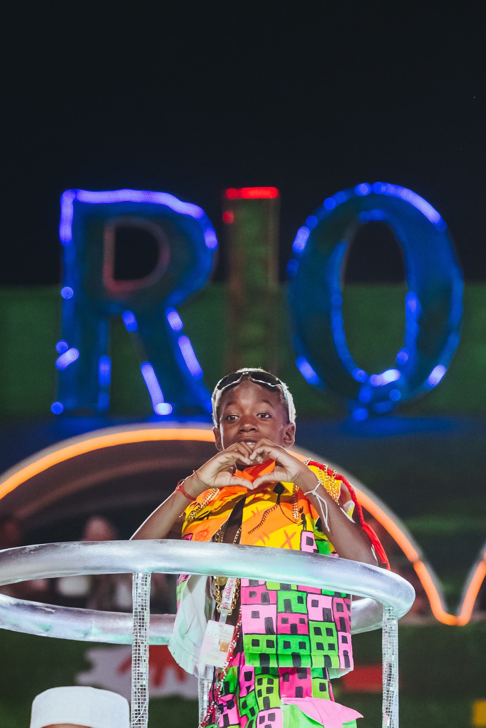 Irina Shayk estreia na Sapucaí; veja a fantasia da top model