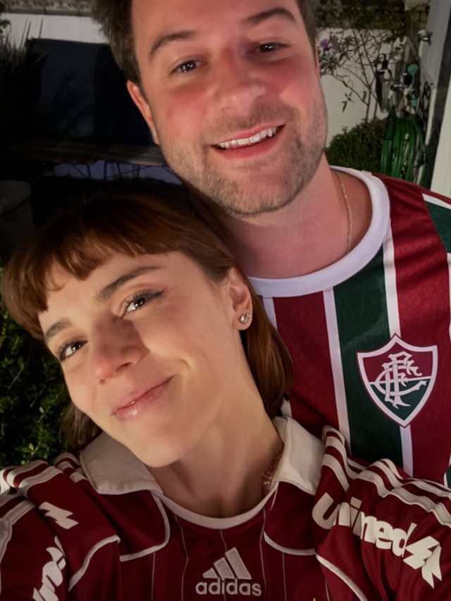 Alice Wegmann celebra aniversário do namorado com amigos: 'Quero tudo ...