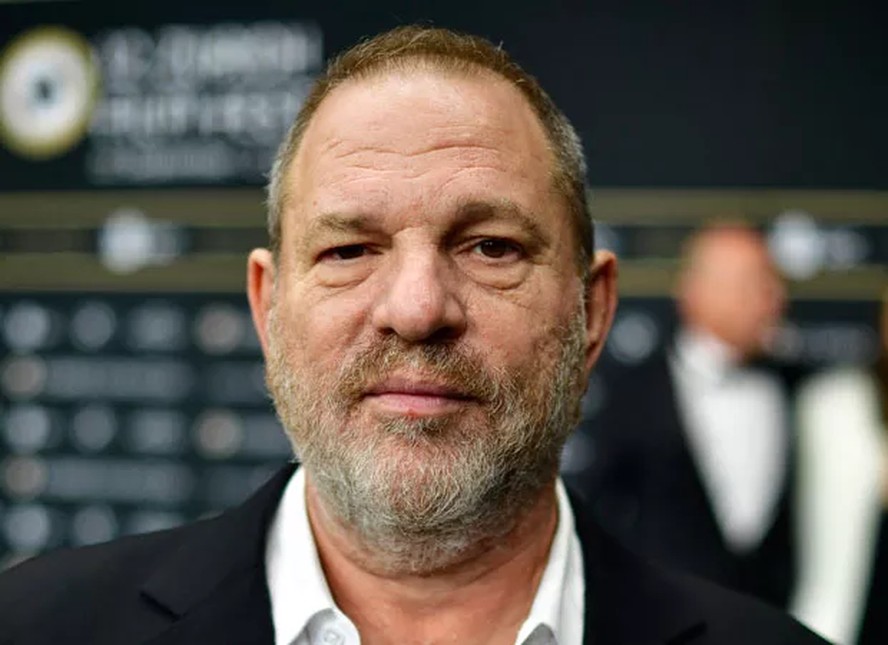 Harvey Weinstein é condenado a 16 anos de prisão