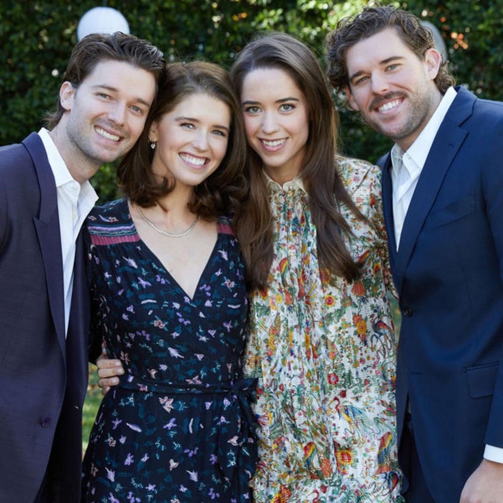 Arnold Schwarzenegger quer que filhos parem de evitar irmão nascido de ...