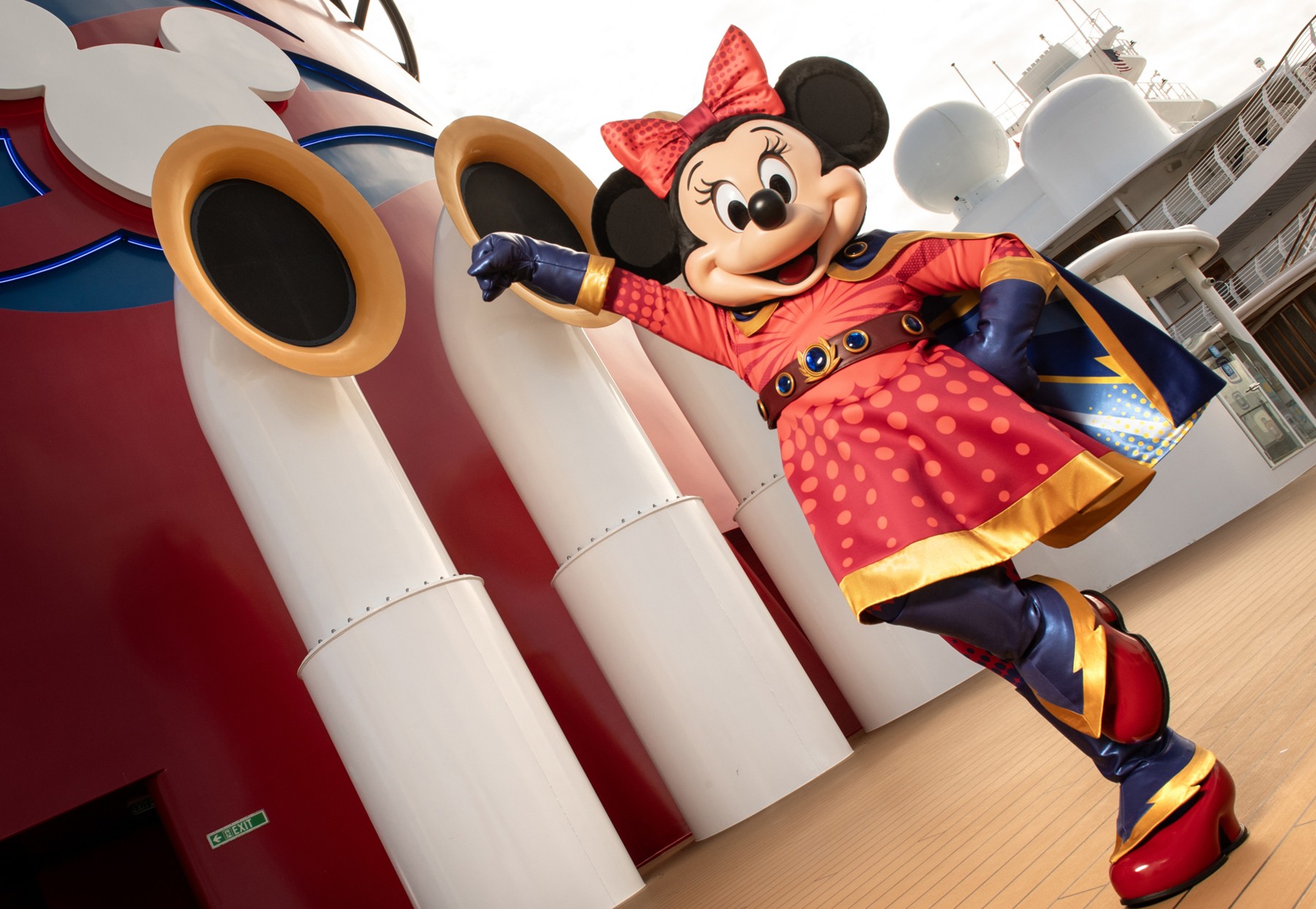 Novo navio da Disney reúne 'heróis e vilões', tem restaurante da Marvel ...