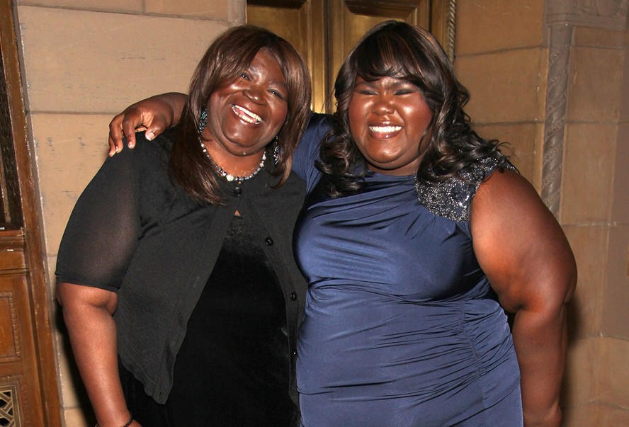 Alice Tan Ridley e a filha, Gabourey Sidibe, em 2011