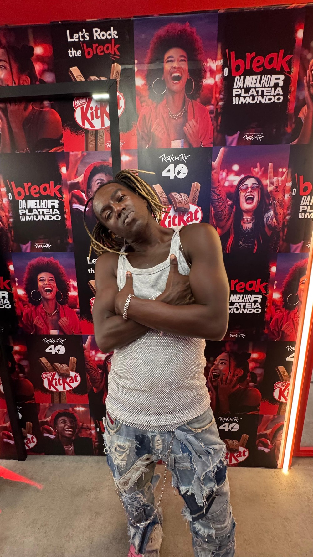 Jonathan Azevedo usa peças femininas no Rock in Rio para homenagear o ...