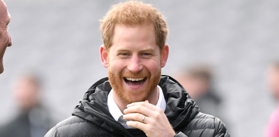 Príncipe Harry lança livro de memórias em janeiro