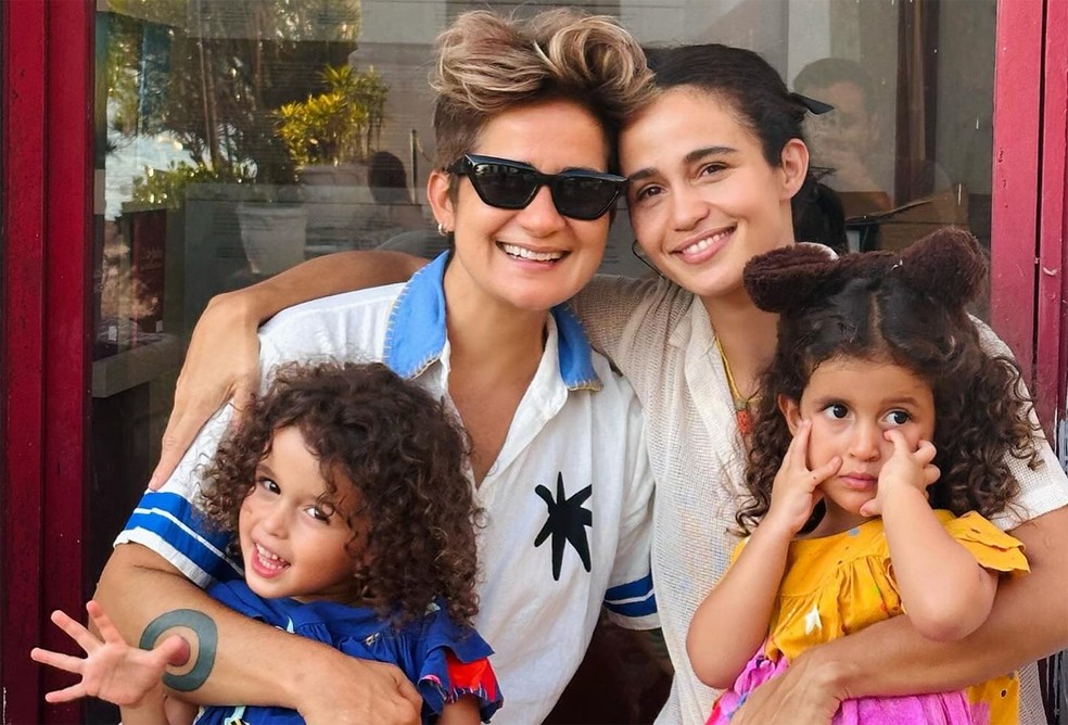 Nanda Costa e Lan Lanh se separam após mais de dez anos juntas