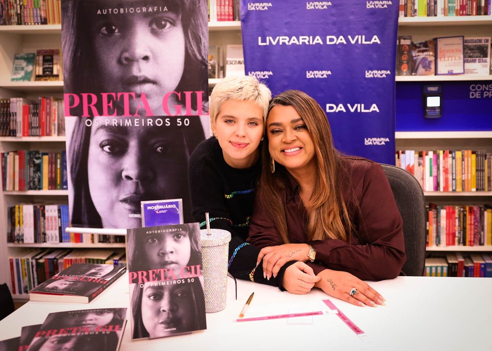 Flor Gil, sobrinha de Preta Gil, se declara: 'Celebrar sua linda vida ...