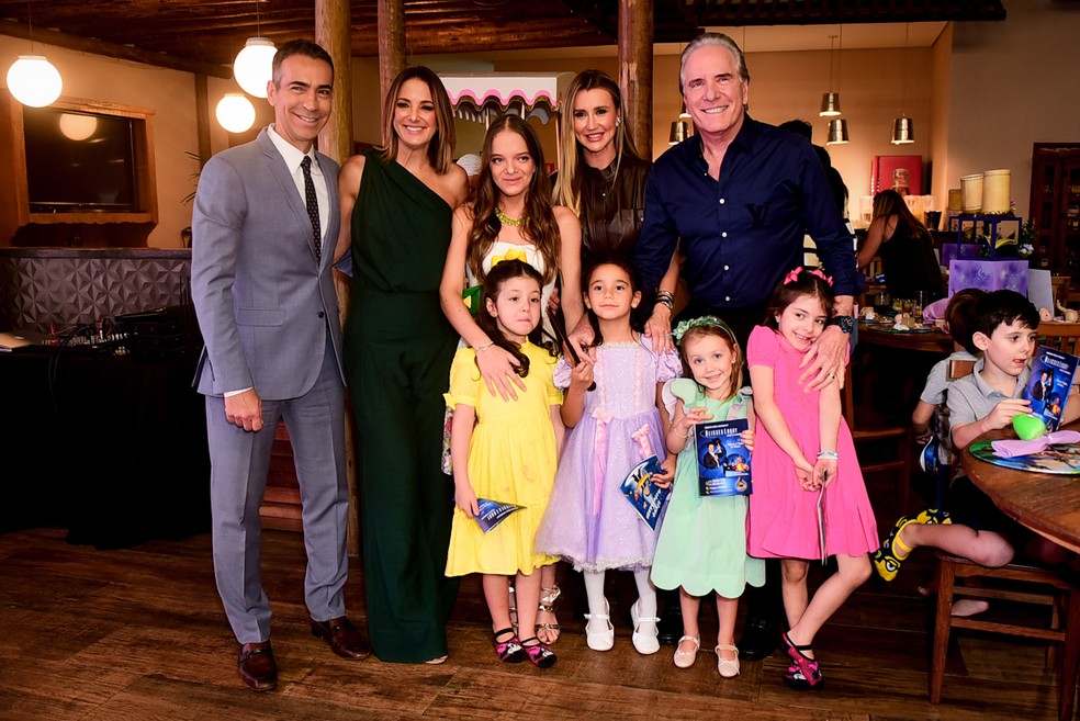 Rafaella Justus é neta, filha e irmã de famosos: saiba quem é quem na ...