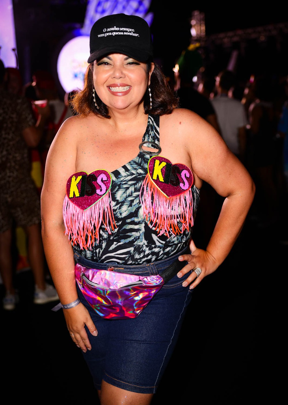 Famosos vão a festa à fantasia no Navio da Xuxa