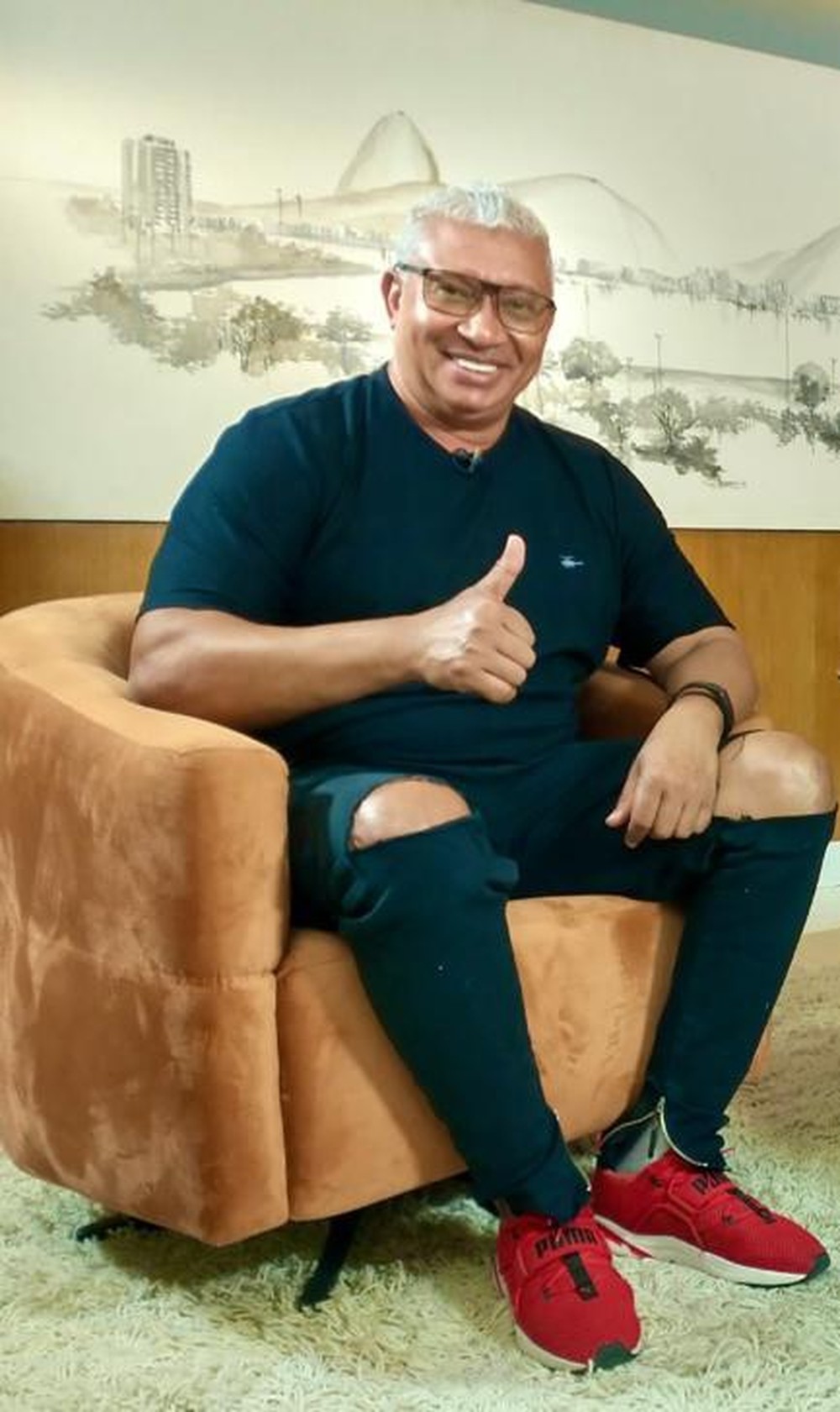 Humorista Pedro Manso recebe mensagens de apoio após divulgar ...