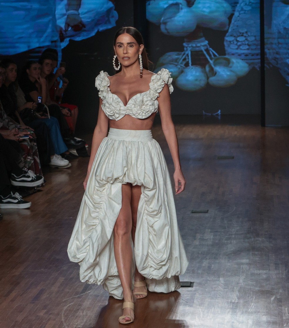 SPFW N58: Time de celebridades brilha na passarela e novidades no 3º ...