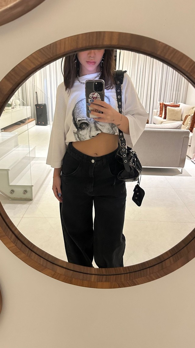 Mel Maia mostra novo corte de cabelo em meio a transição capilar; veja