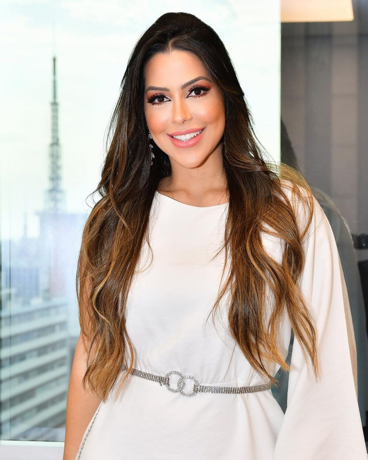 Ex-BBB Laís Caldas diz que fez lipo LAD por vergonha do bumbum: 'Já tinha tentado de tudo'