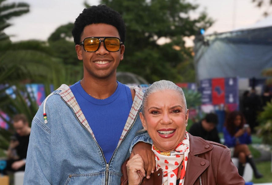 Astrid Fontenelle e filho, Gabriel, exaltam parceria: 'Relação mútua de ...