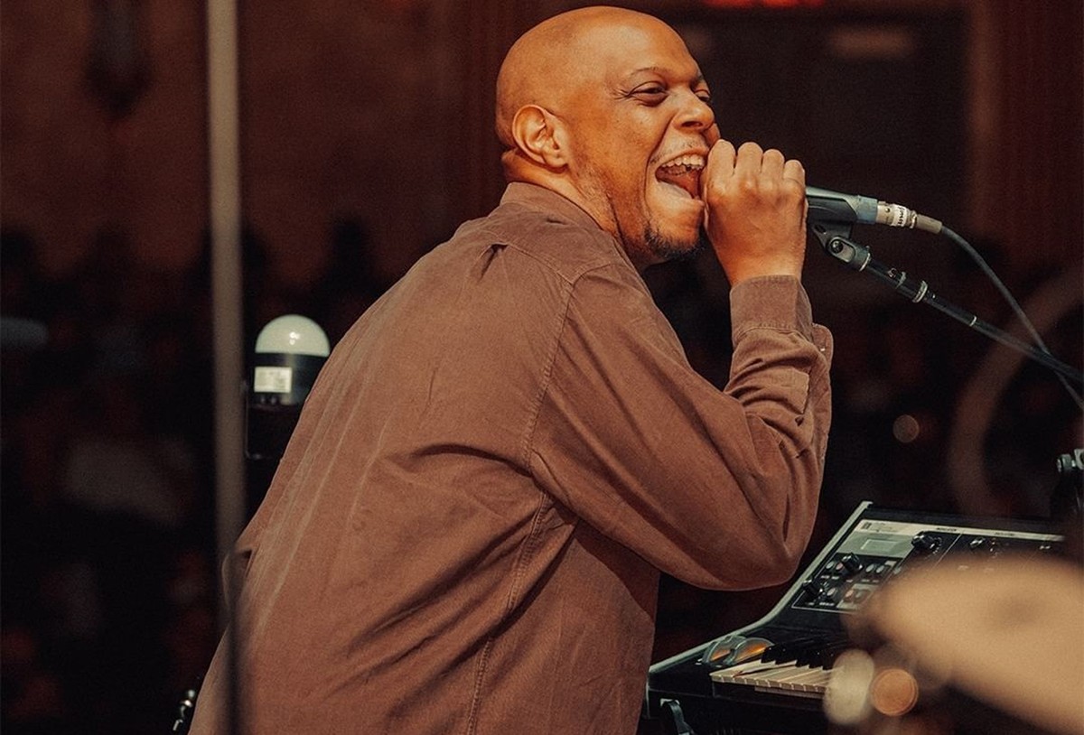 Shaun Martin, cantor e tecladista do Snarky Puppy, morre aos 45 anos