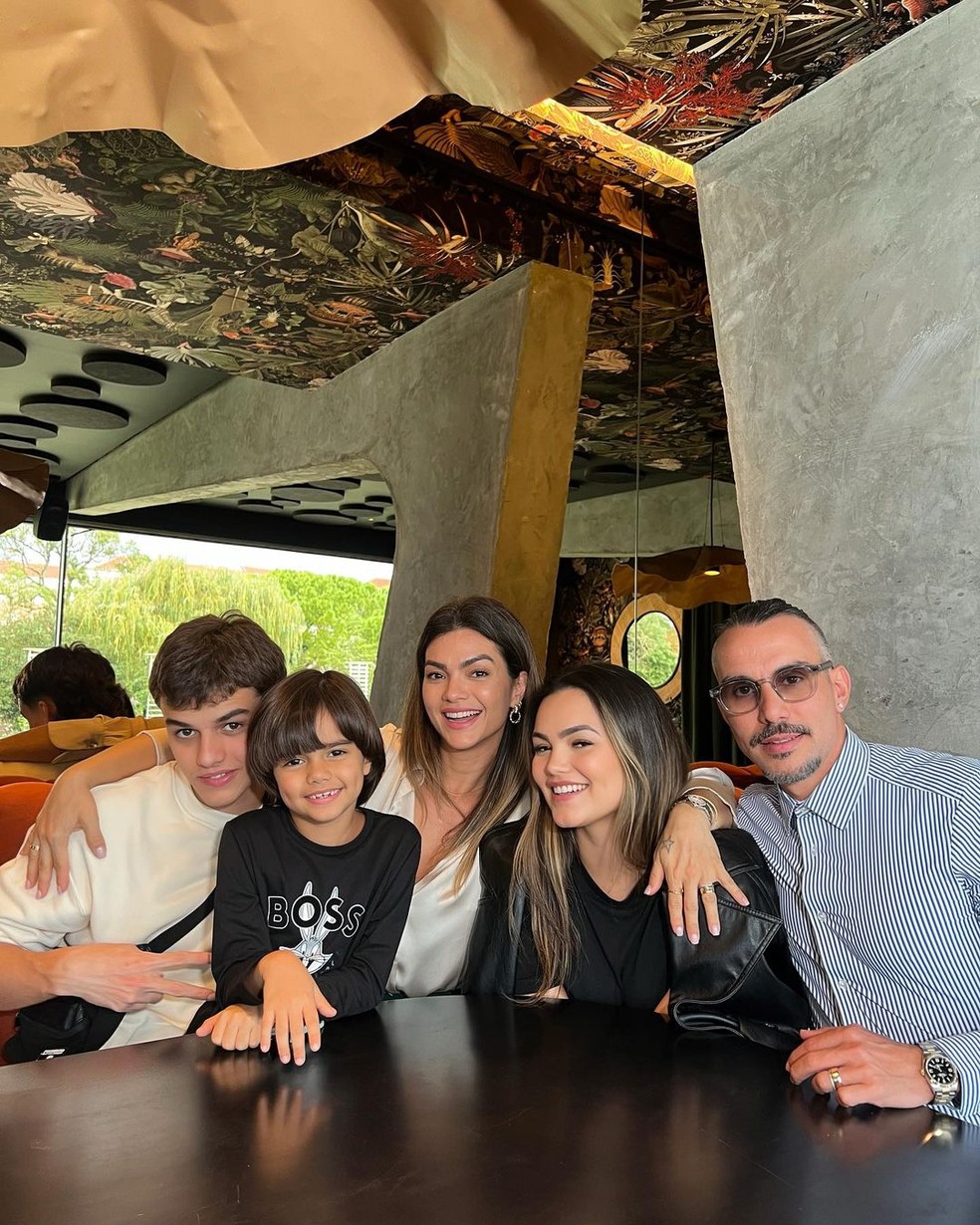 Suzanna Freitas, filha de Kelly Key, revela se planeja seguir os passos ...