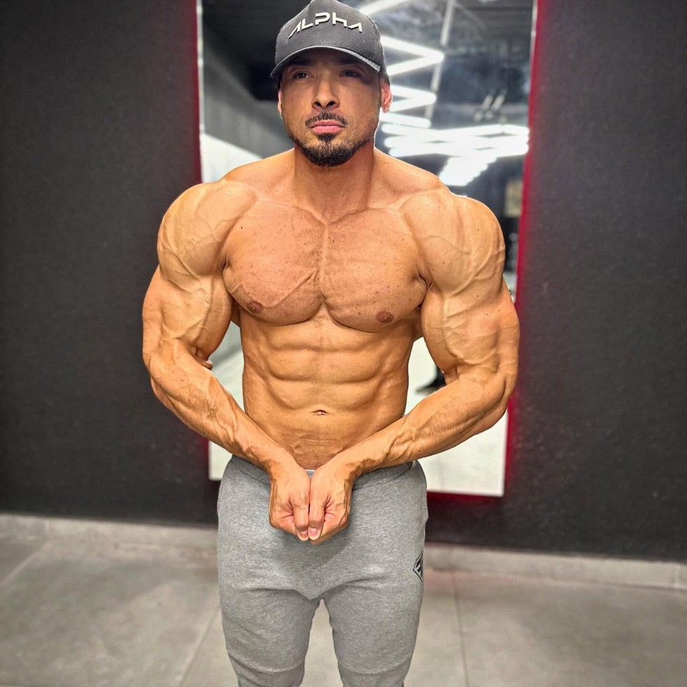 Felipe Franco diz que se inspira em Schwarzenegger para conciliar ...