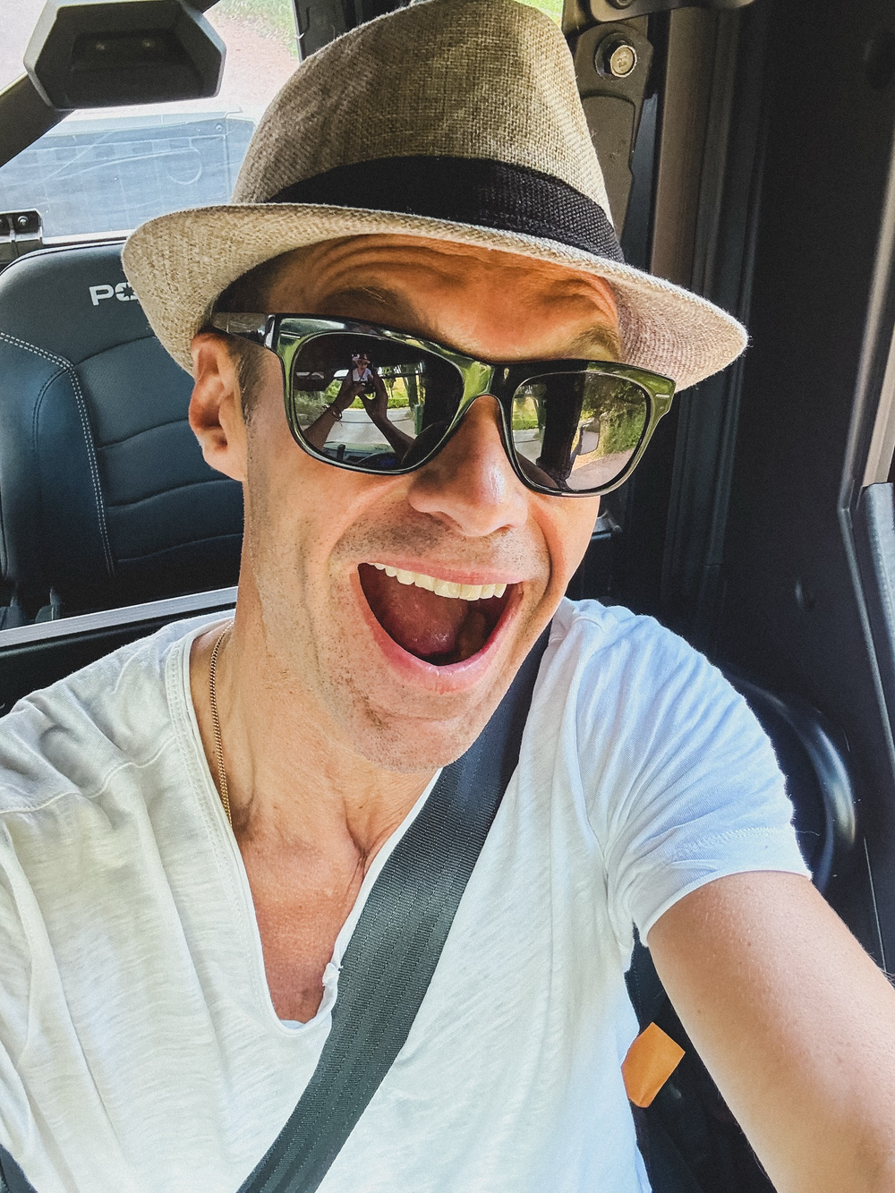 Aparência de Ryan Seacrest chama atenção na web: 'Frágil e magro'; compare