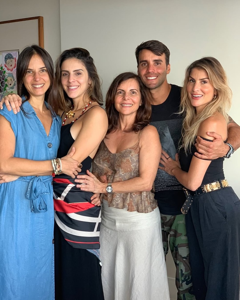 Com foto rara, Daniel Cady homenageia Ivete Sangalo no Dia das Mulheres