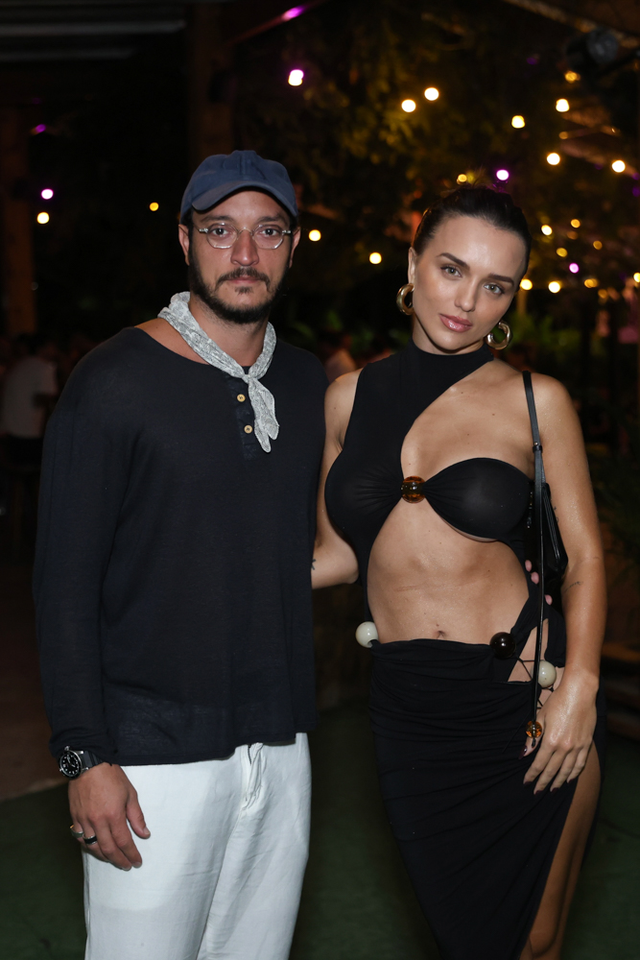 Rafa Kalimann e Allan Souza Lima curtem juntos aniversário de Thaila Ayala; fotos