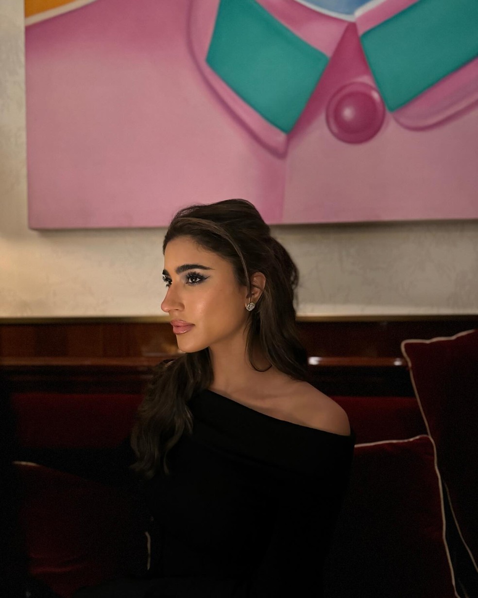 Joe Jonas curte viagem romântica à Grécia com atriz após breve affair ...