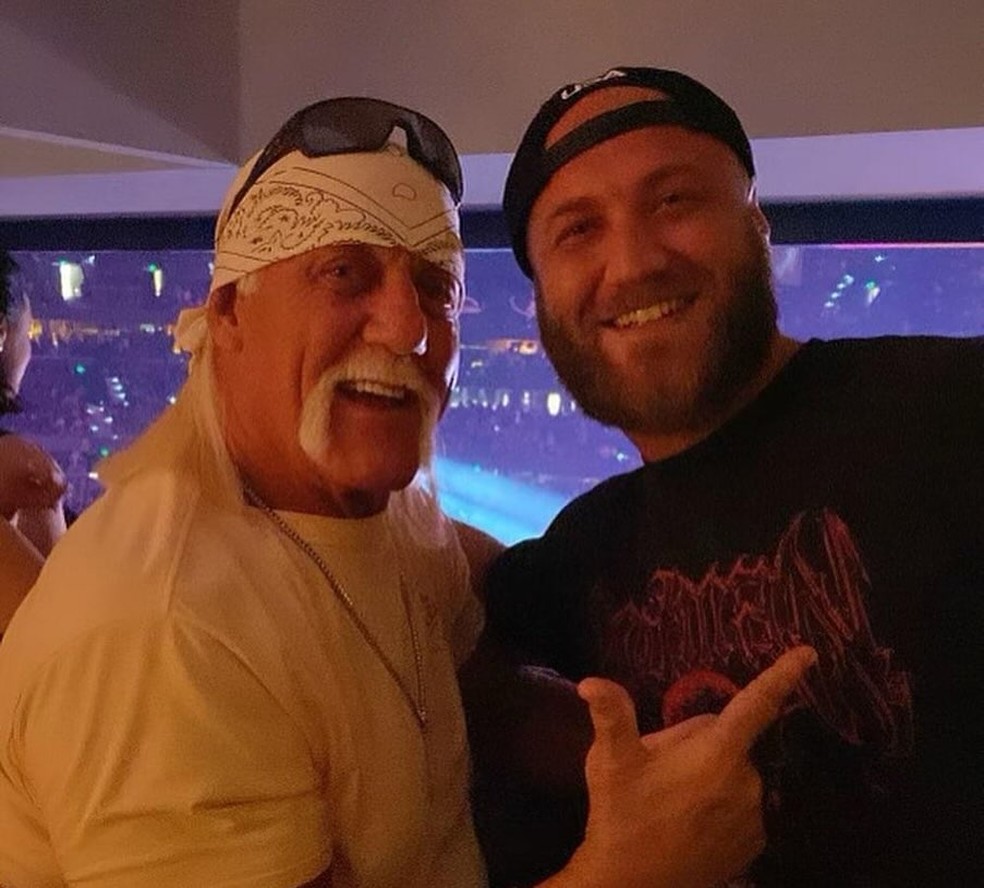 Filho emociona com homenagem a Hulk Hogan: 'Faria qualquer coisa pra tê ...