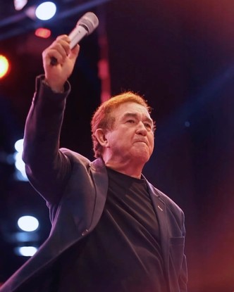 Saiba tudo sobre: Amado Batista