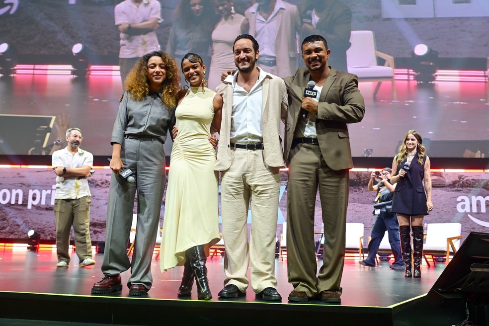 'Cangaço Novo': Allan Souza Lima, Alice Carvalho, Xamã e Thainá Duarte ...