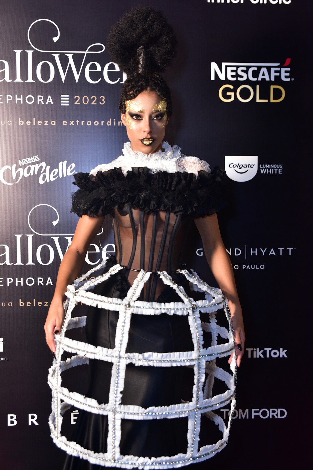 Xuxa, Preta Gil, Deborah Secco e mais em baile de Halloween em SP; veja ...