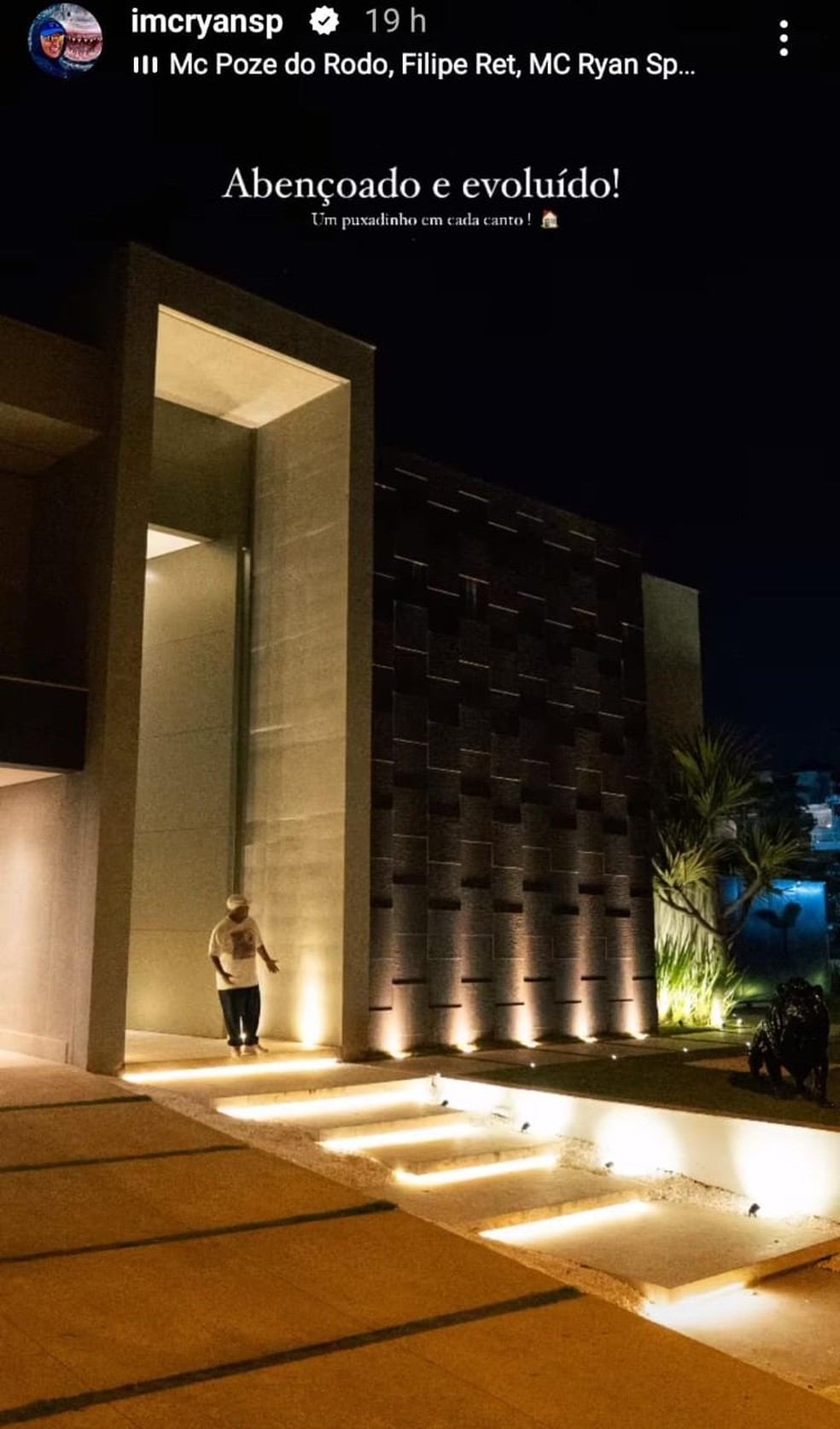 Mc Ryan SP mostra reforma em mansão