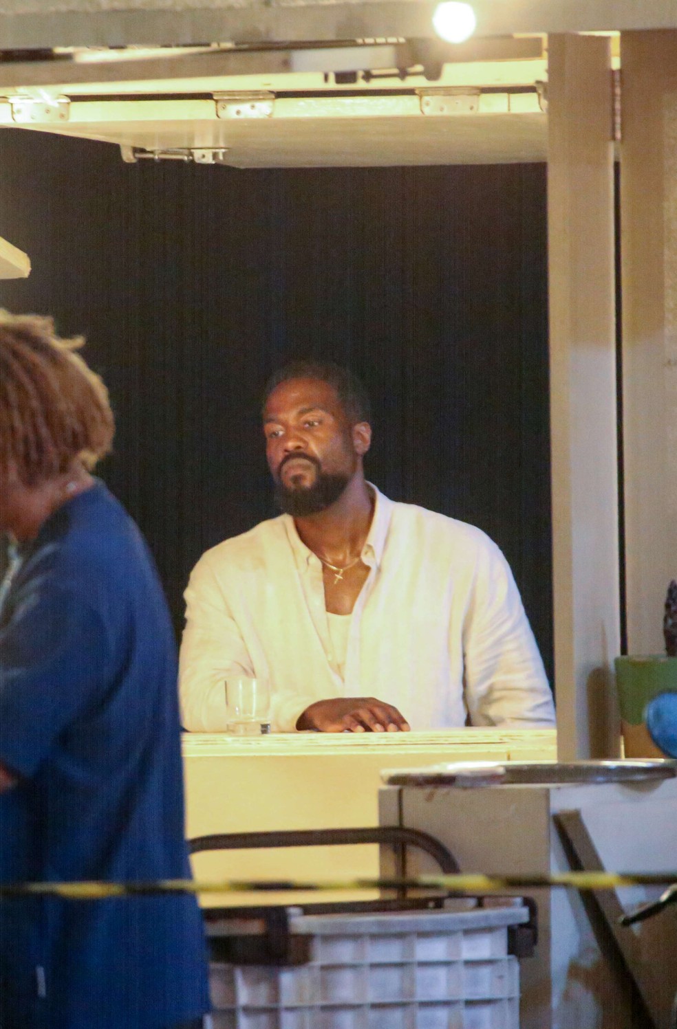 Yahya Abdul-Mateen II, ator de 'Aquaman', grava filme em Ipanema, no Rio