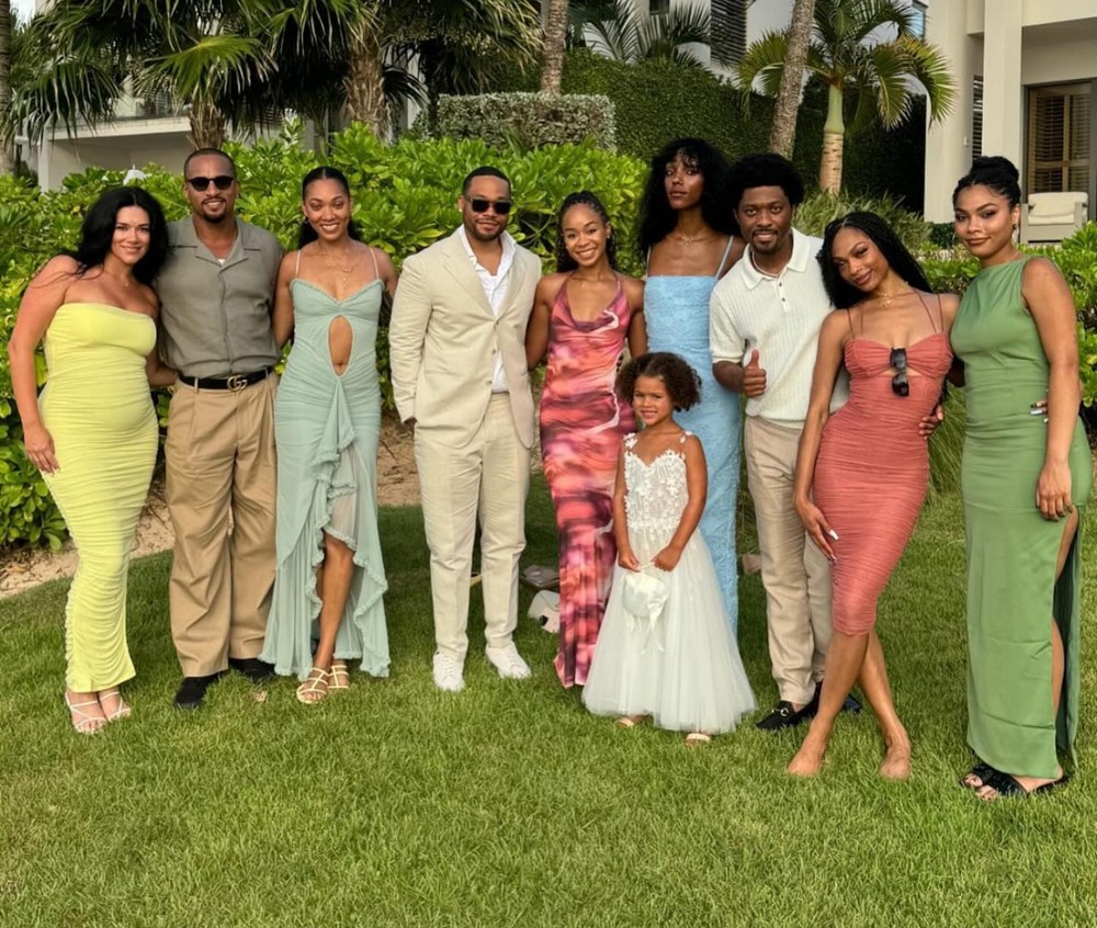 Eddie Murphy se casa com modelo após seis anos de noivado e dois filhos; ele é pai de 10