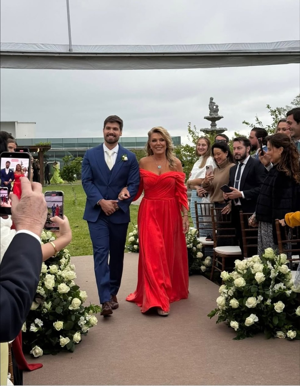 Eric Surita, ex-'TV Globinho', se casa com coach Djessi Benfica; veja ...