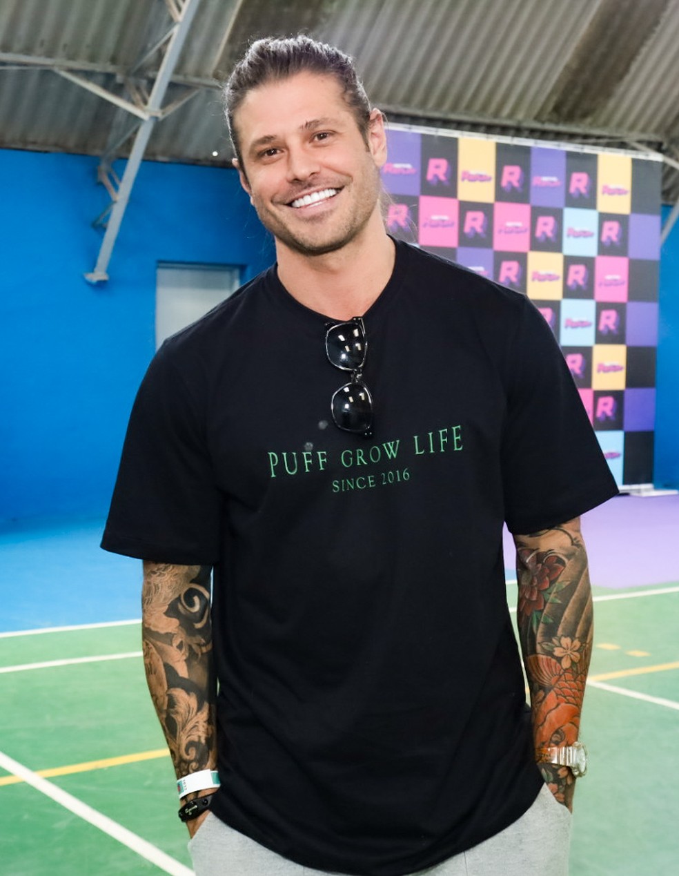 Wanessa Camargo troca beijos com Dado Dolabella em festival em SP; veja