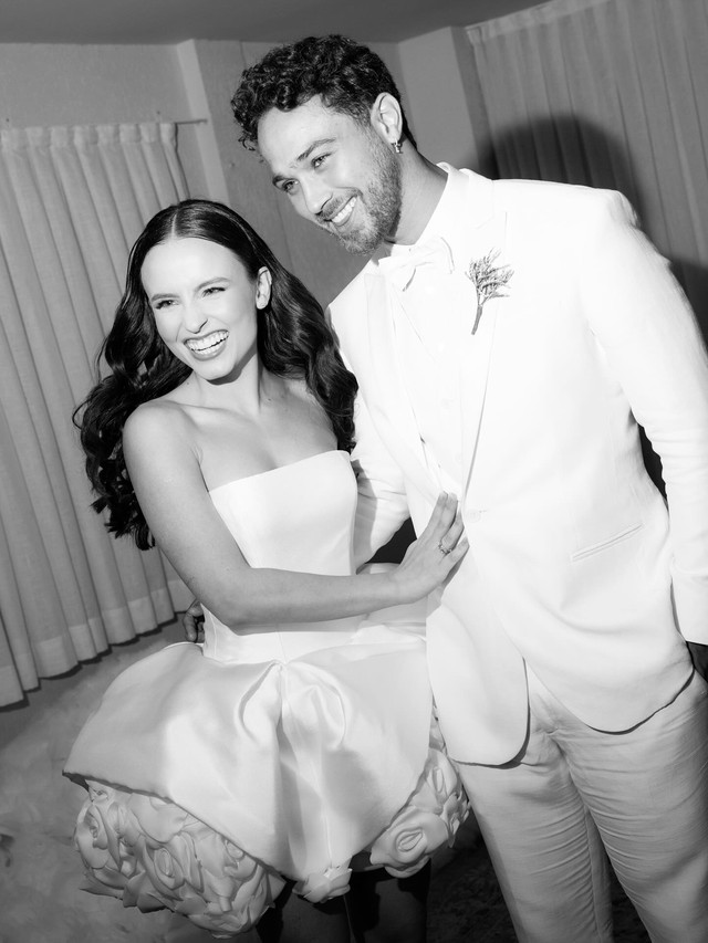 Larissa Manoela relembra casamento com André Luiz Frambach: 'Pra sempre'
