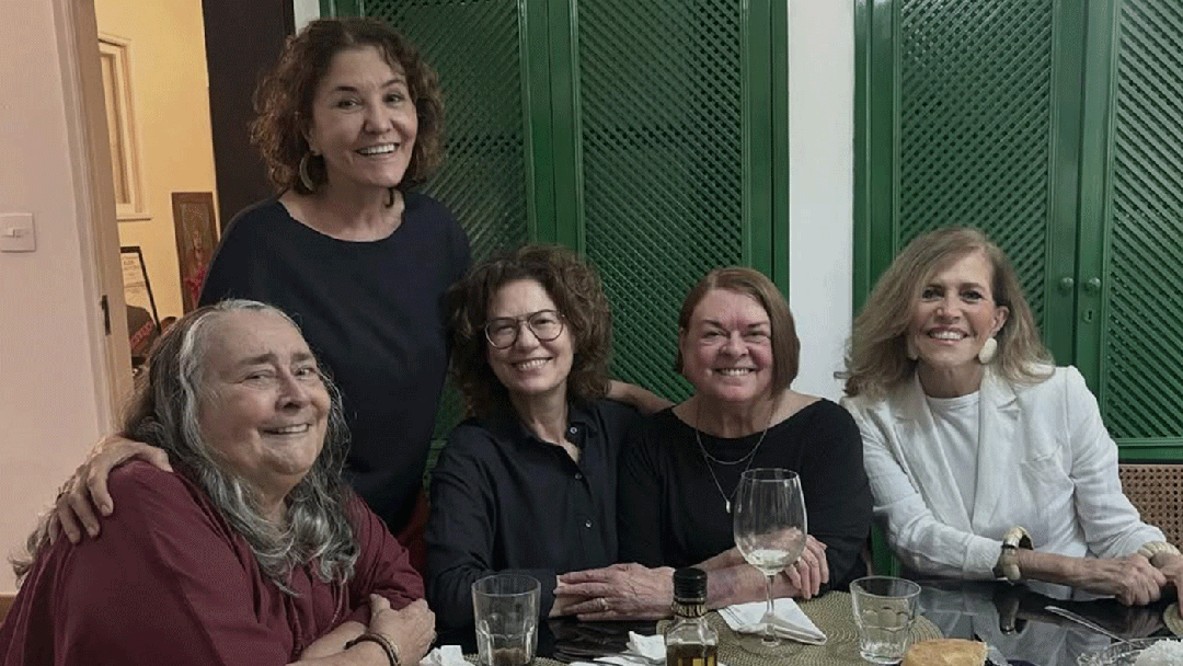 Saiba tudo sobre: Caetano Veloso