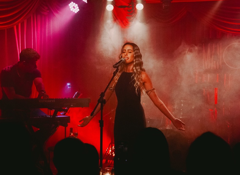 Ana Morais sobre ser a filha mais discreta de Glória Pires: 'Vi o que ...