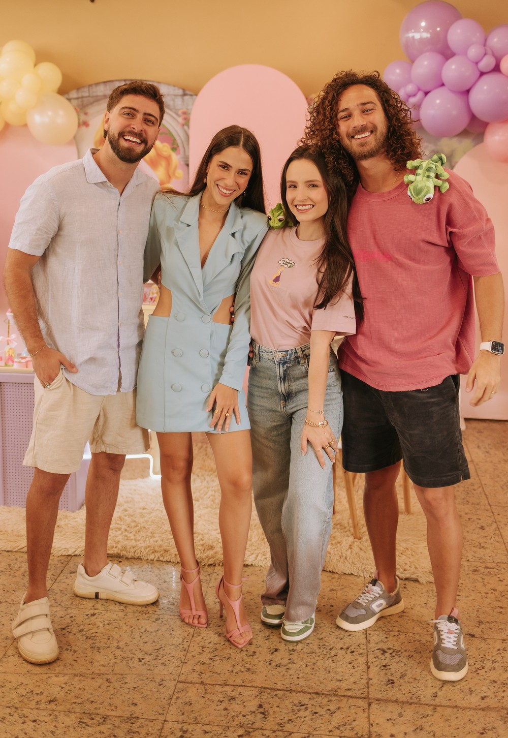 Eike Duarte abre álbum da festa de quatro anos da filha, Filipa