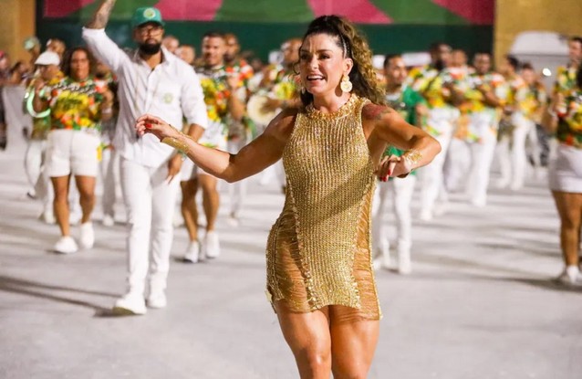 Saiba tudo sobre: Fabíola de Andrade | Rainha de bateria da Mocidade