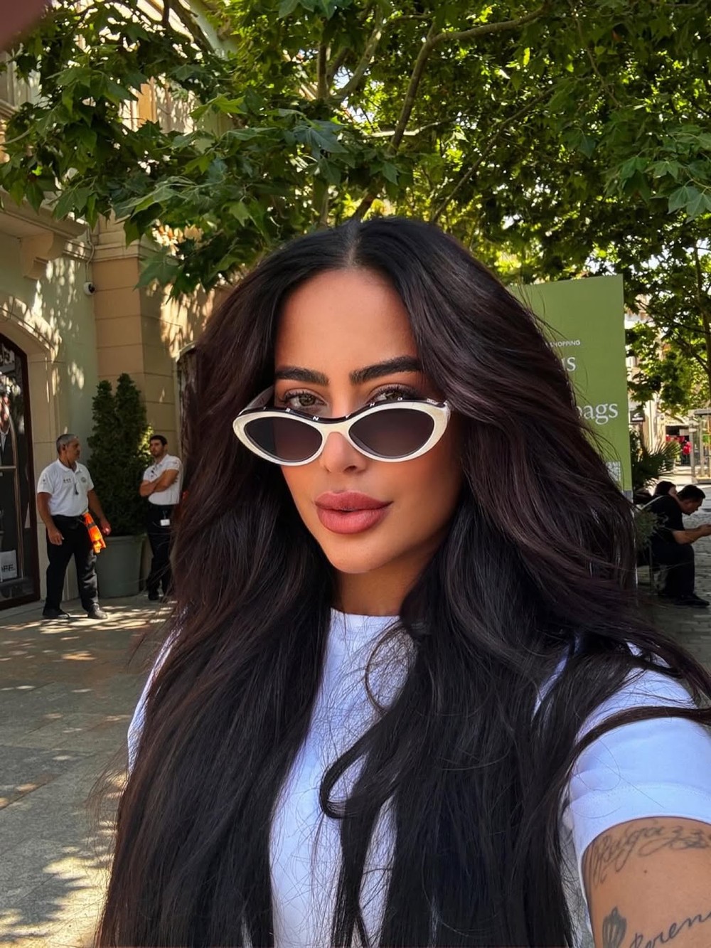 Rafaella Santos curte férias na Espanha com o filho de Neymar e Carol ...