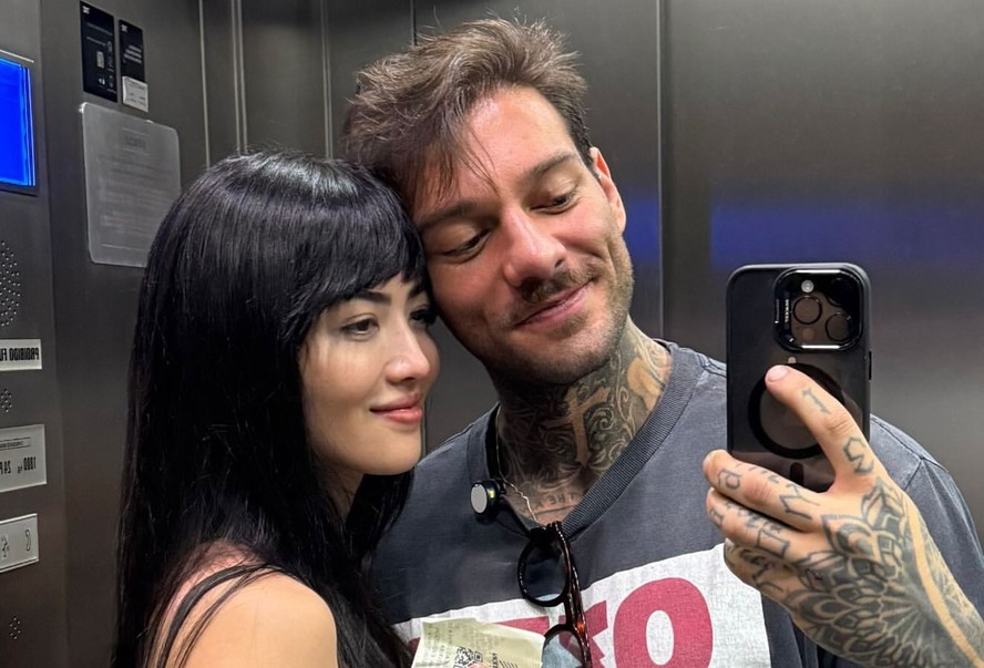 Lucas Lucco se declara a affair e fala de ter mais filhos: 'Muitos!'; assista