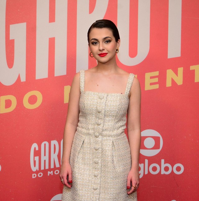 Duda Santos, Maisa, Pedro Novaes e mais artistas lançam 'Garota do Momento'