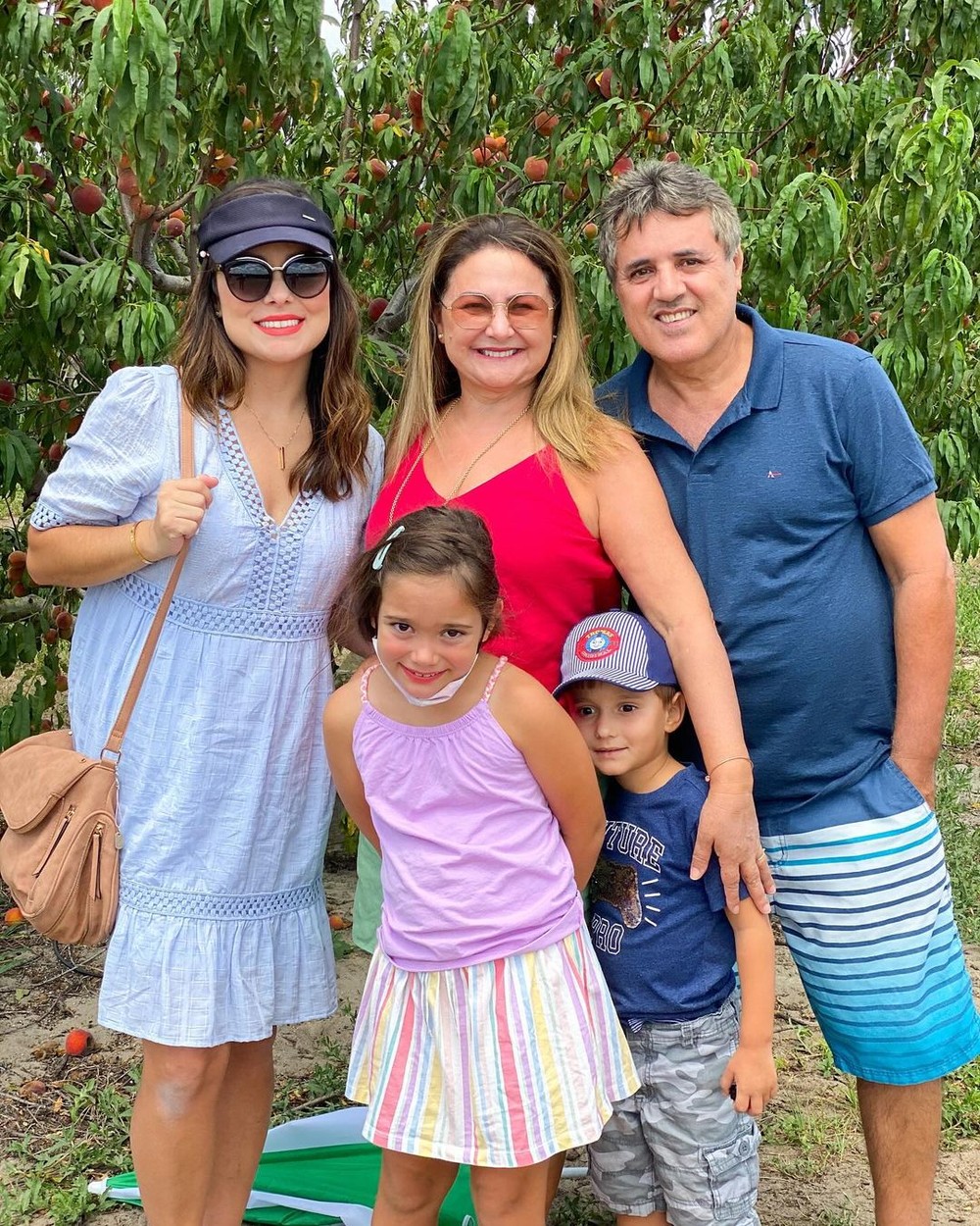 Influencer Flavia Calina anuncia morte do padrasto e comove web: 'Tão ...