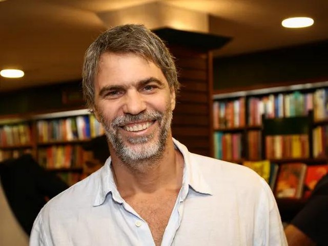 Aos 85, Reginaldo Faria faz aparição rara com os filhos Régis e Marcelo ...