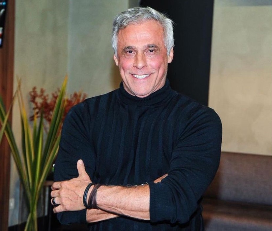 Oscar Magrini diz que fã o pediu tapa na cara na época de 'O Rei do Gado'